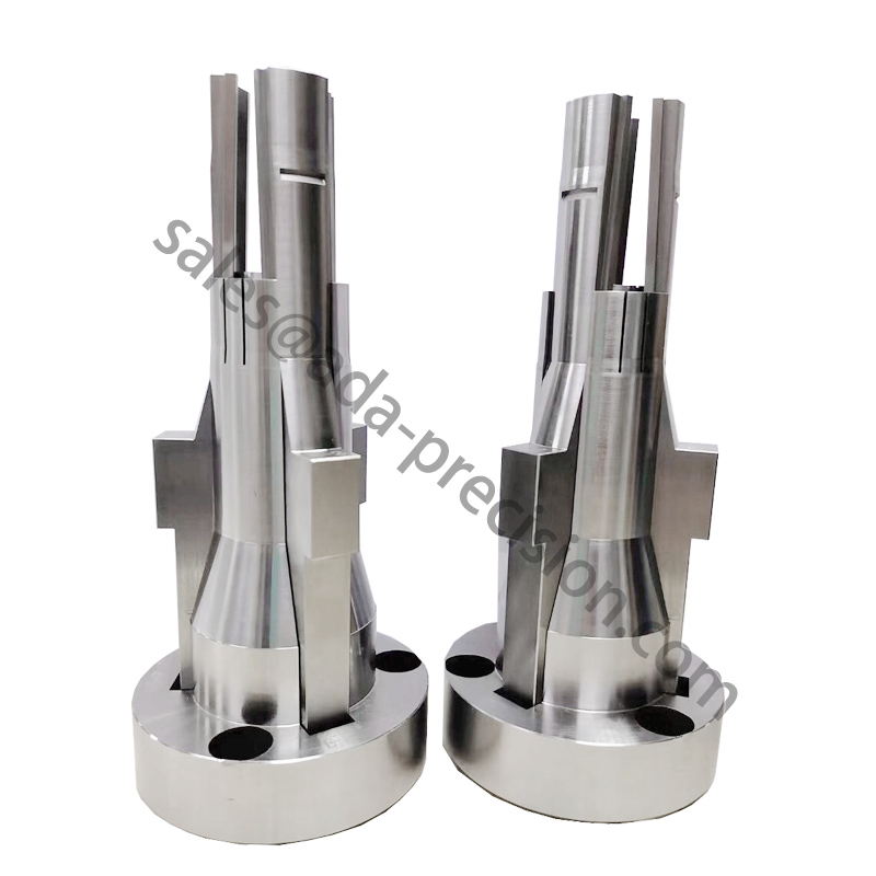 DOVETAIL COLLAPSIBLE CORE THREAD MOLD CORE | ADA Precision